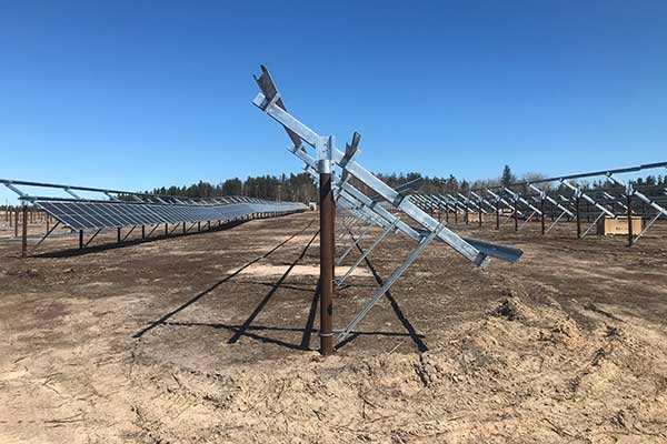 Canada's Polar Racking supplies mounting system for the largest off ...